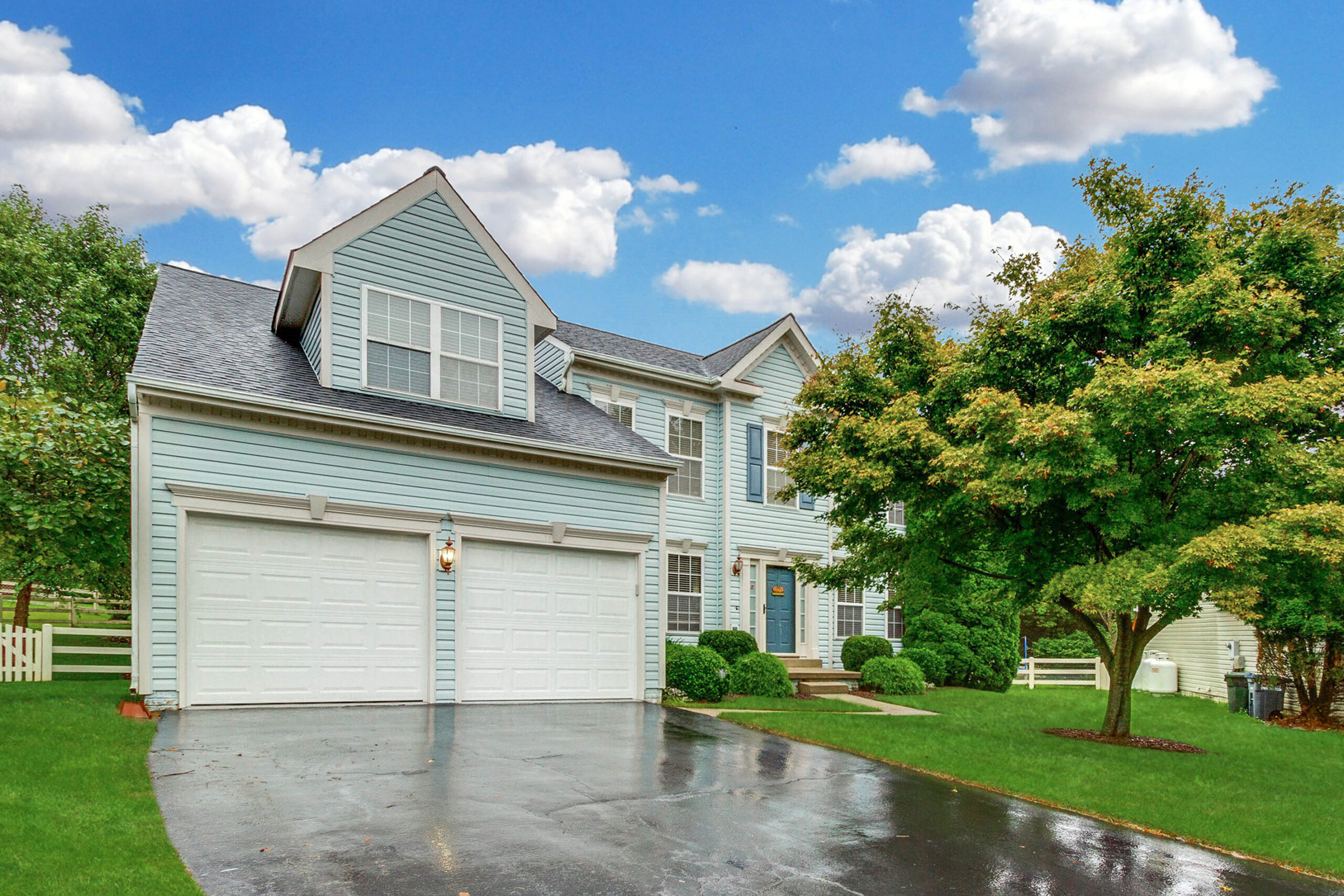 Villages at Round Hill neighborhood: Loudoun Communities